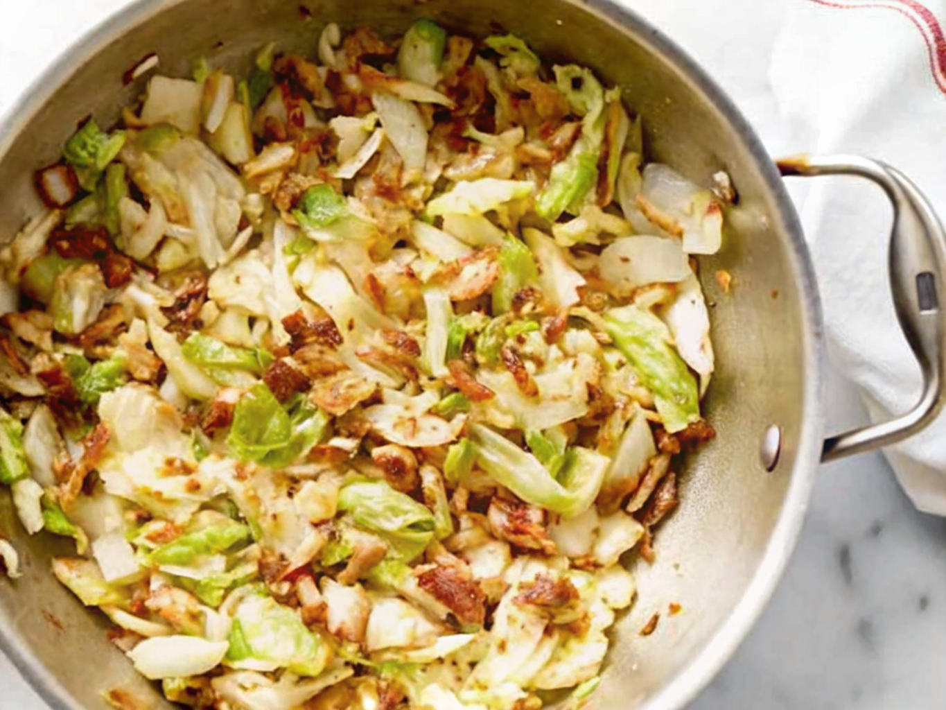 Easy And Flavorful Fried Cabbage Recipe